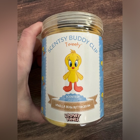 Scentsy | Accents | Looney Tunes Scentsy Buddy Clip Tweety Bird Vanilla ...